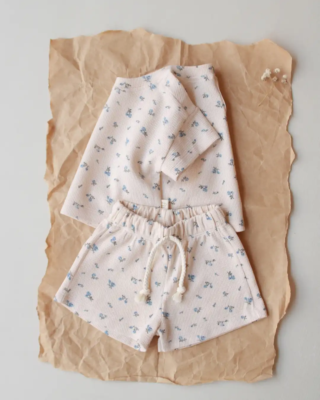 Komplet šorts i majica Vintage Blue Flowers