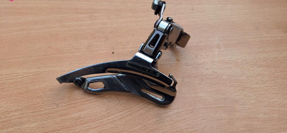 Prednji menjač Shimano STX FD-MC30