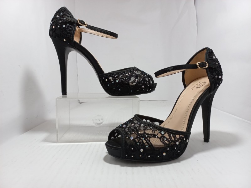 **SMALL SWAN** PRELEPE NOVE SANDALE br.39