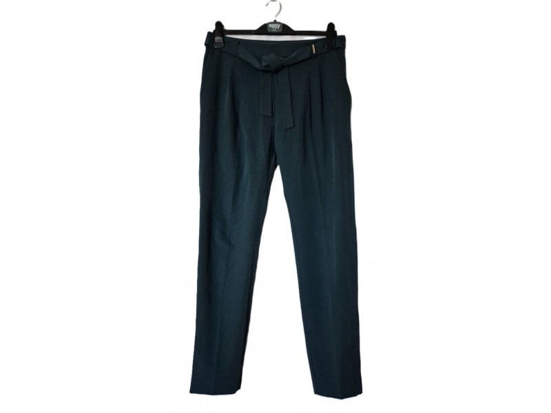 P...S...fashion...PRELEPE PANTALONE-KAO NOVE VEL.40