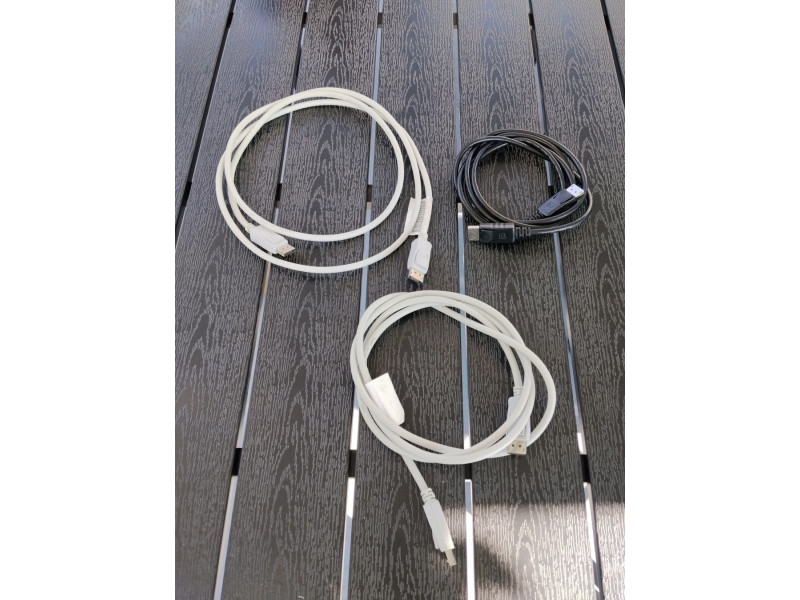 ****AKCIJA****DISPLAY PORT CABLE X3