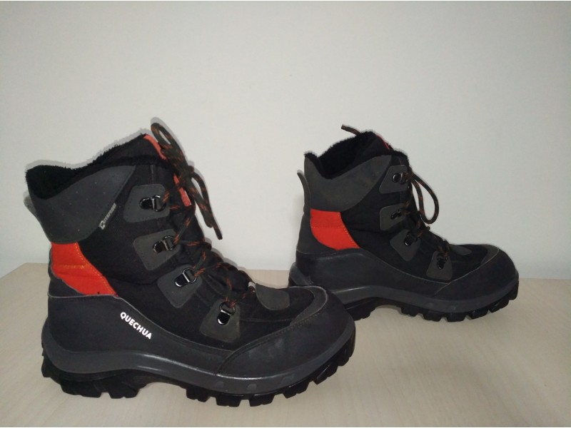 Quechua decije vodootporne cizme za sneg br 38 (24 cm)