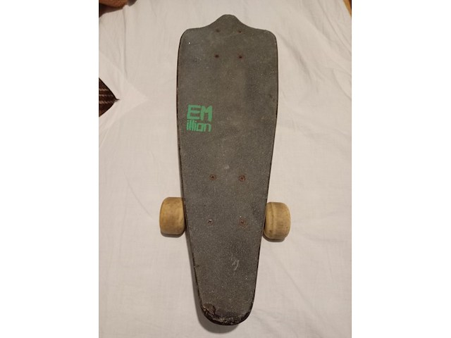 Skejt skejtboard Emilton -drvo - jedinstven - ODLICAN