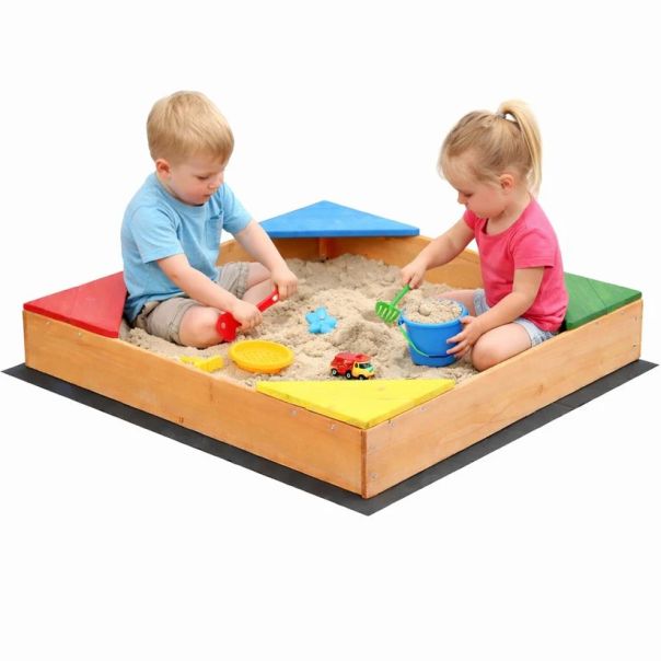 Dečiji drveni peskarnik KINDER HOME sa 4 sedišta – 90x90 cm