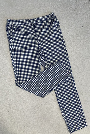 Zara karirane pantalone – must have komad