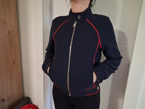 Tommy Hilfiger jaknica