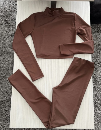 Zara komplet