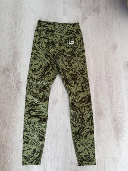 Nike helanke