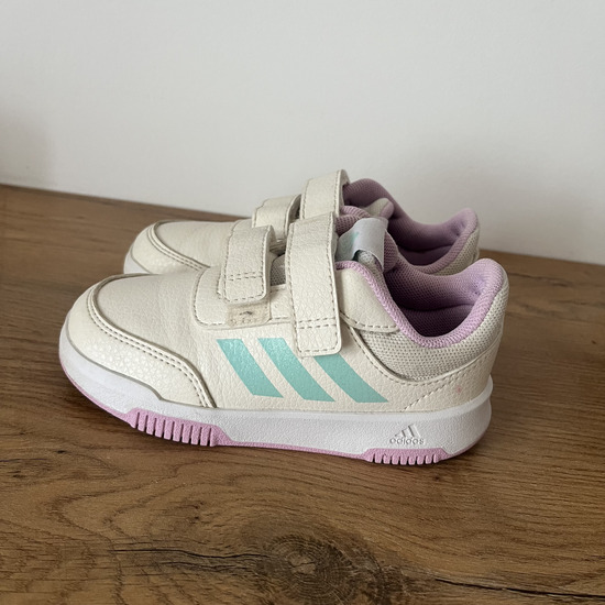 Adidas patike za devojčice