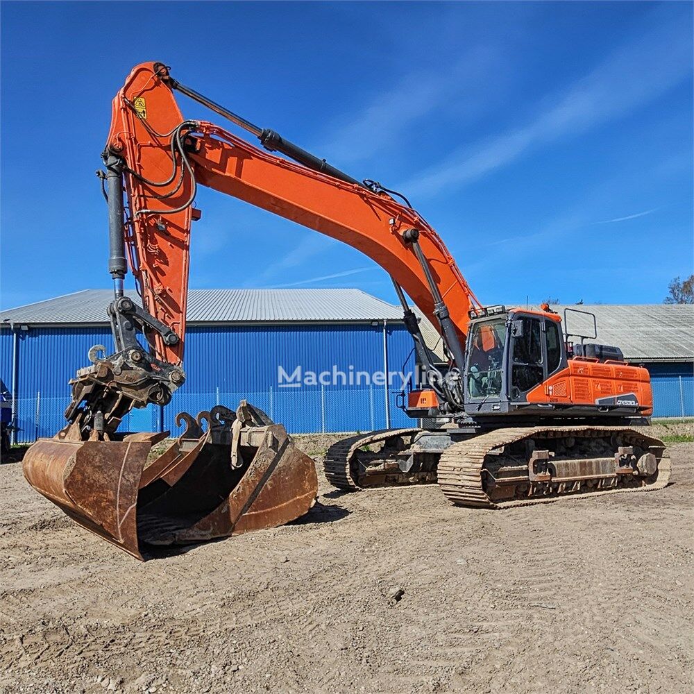 Prodaje se Doosan DX530 LC-5 bager guseničar na aukciji