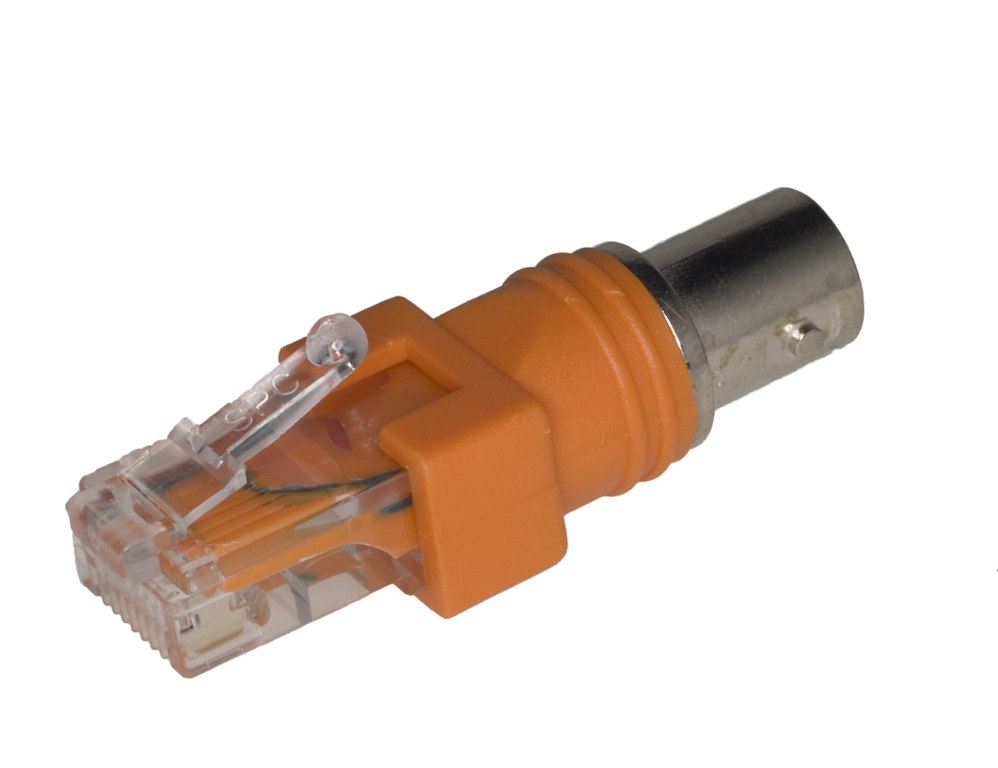 Adapter BNC Ženski na RJ45 Muški za Testiranje Mreže i Koaksijalnih Kablova