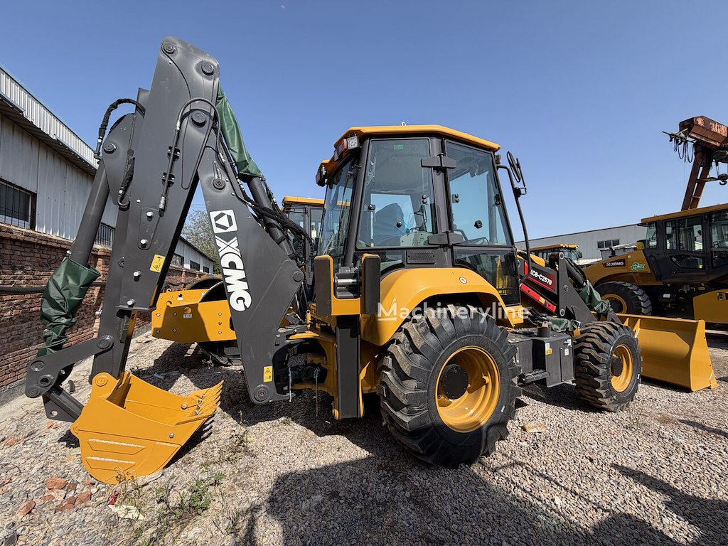XCMG XC8-C2570 bager-utovarivač