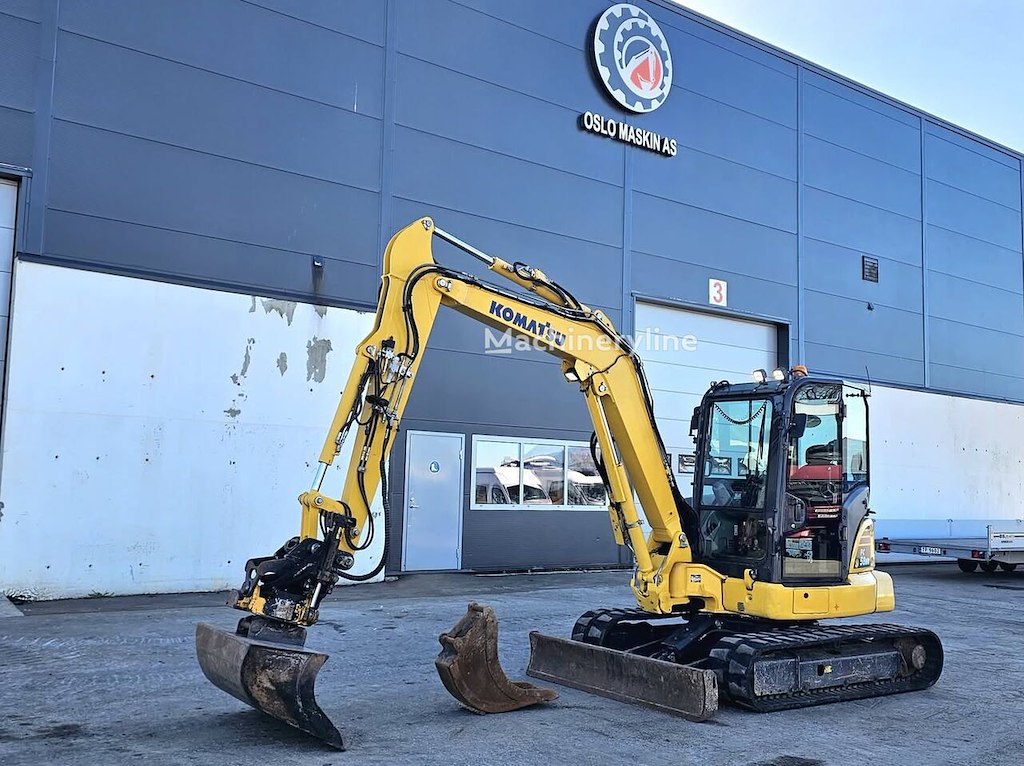 Komatsu PC58MR-5E0 mini bager