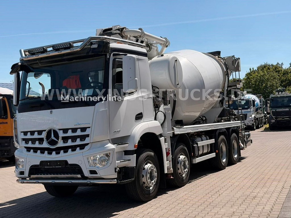 Cifa MK32L na šasiji Mercedes-Benz Arocs 4143 kamion s mešalicom za beton