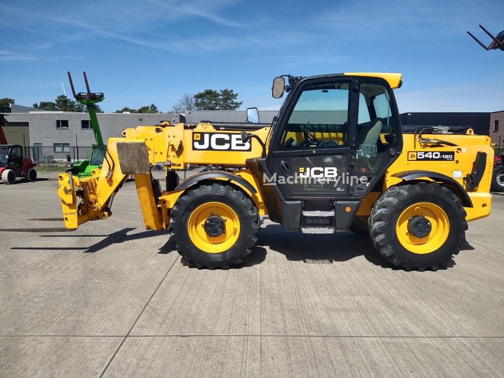 JCB 540-180 (249) teleskopski utovarivač