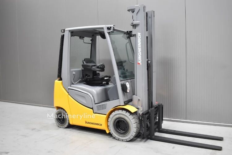 Jungheinrich DFG 320 s dizel viljuškar