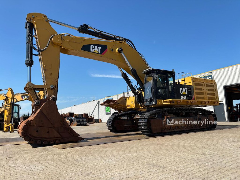 Caterpillar 390FL *NEW UNDERCARRIAGE* bager guseničar