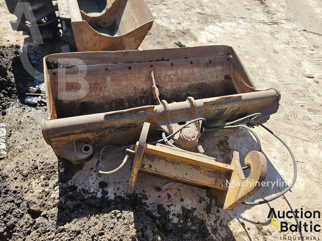 Prodaje se Ditch cleaning bucket kašiku za gradiranje na aukciji