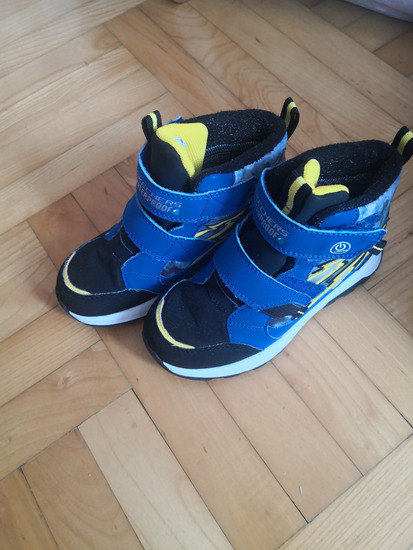 Skechers cizme, 28