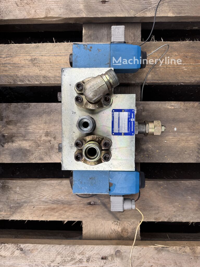 Sauer-Danfoss 511260 00-07-00001 hidraulični razvodnik za građevinske mašine