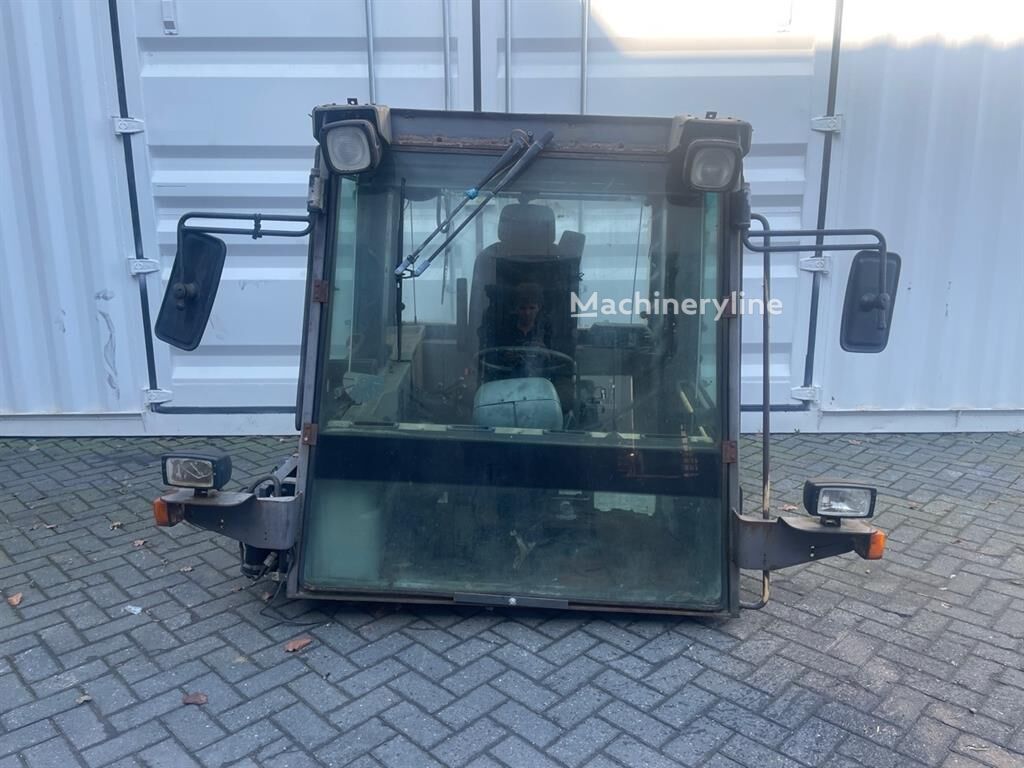 Ahlmann AZ210-2301395K- /Kabine/ e kabina za prednjeg utovarivača