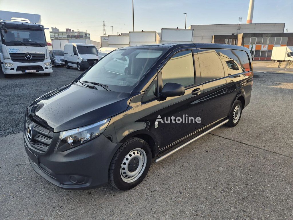Mercedes-Benz Vito 114 CDI minibus furgon