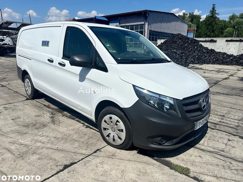 Mercedes-Benz Vito minibus furgon