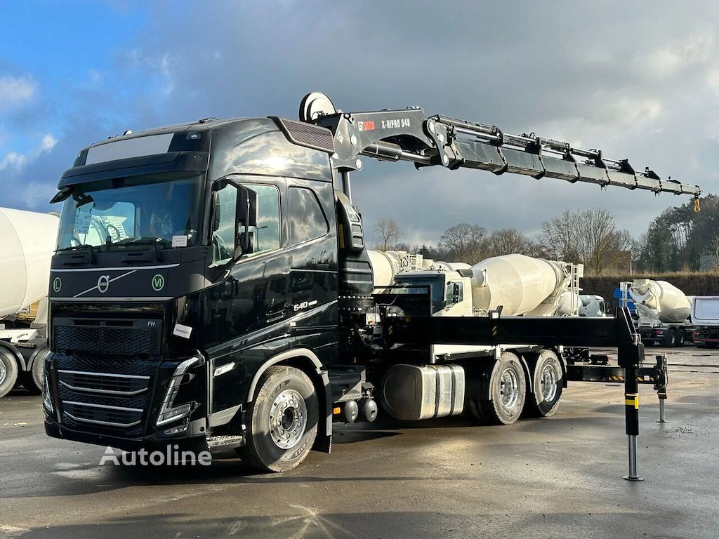 Volvo FH 540 Volvo FH540 6X4 E6/Retarder/Hiab548-8/Seilwinde kamion s ravnom platformom