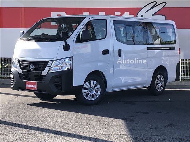 Nissan CARAVAN WAGON putnički minibus