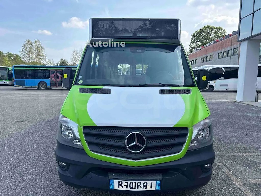 Mercedes-Benz Sprinter putnički minibus