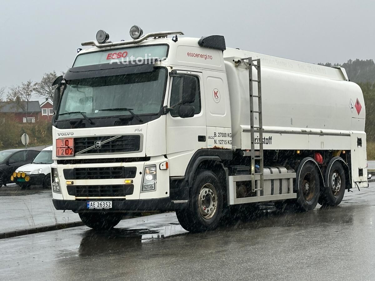 Prodaje se Volvo FM500 tankbil autocisternu za gorivo na aukciji