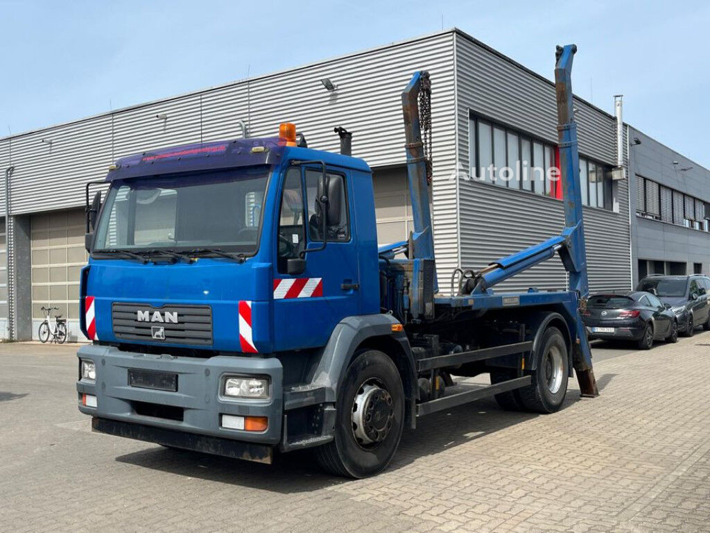 MAN LE 18.280 kamion autopodizač kontejnera