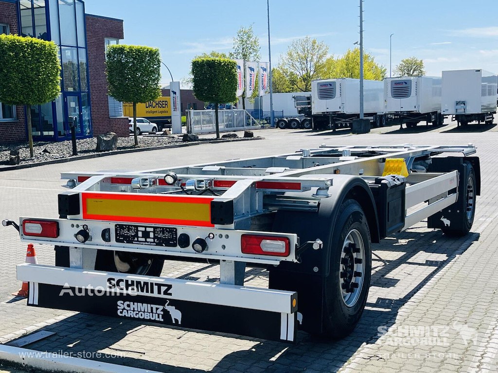 Nova Schmitz Cargobull prikolica za kontejnere