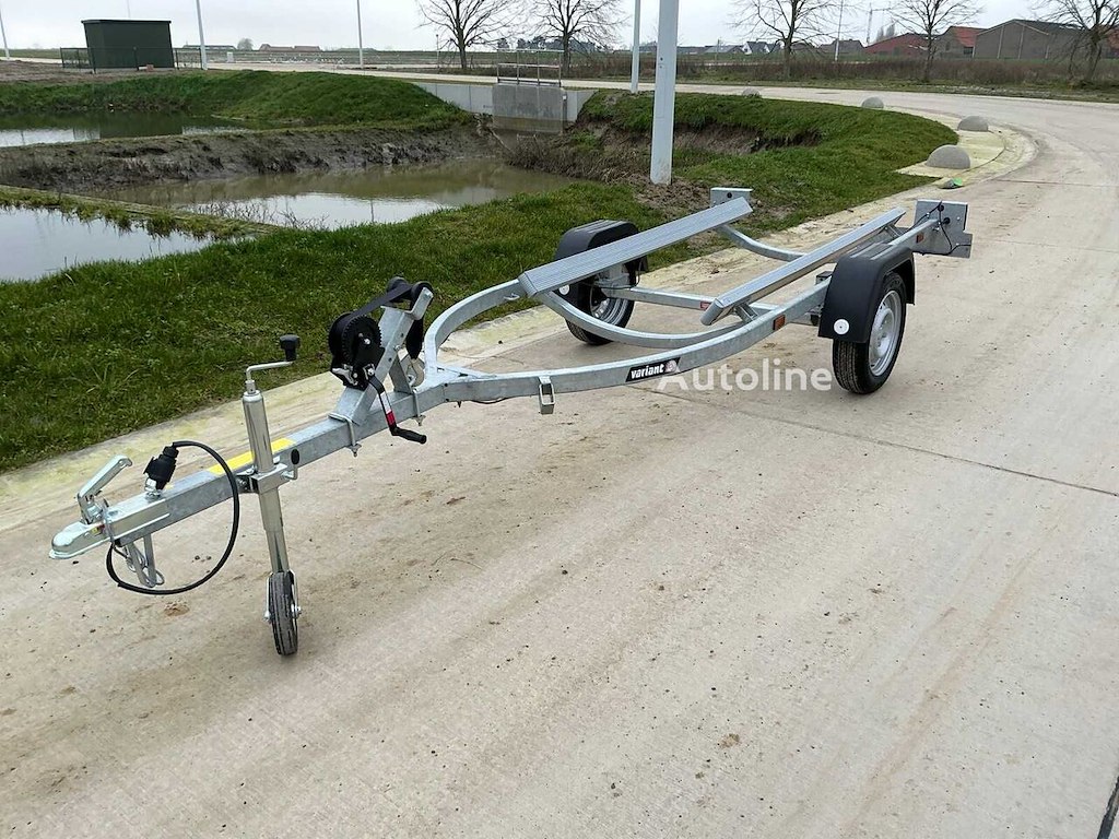 Prodaje se Variant 750JS prikolicu za čamac na aukciji