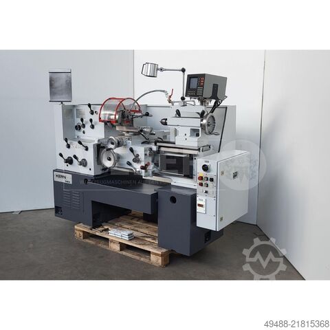 Univerzalni strug
KERN D 20 A
