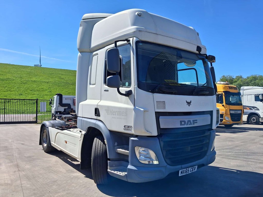 DAF CF400 * RHD * Euro 6 * 1 x Bed * tegljač