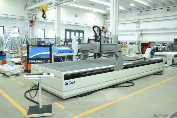 Mašina za sečenje vodenim mlazom
CMS Tecnocut Smartline 2040 (3D)