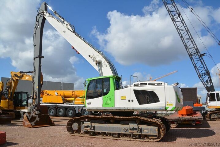 Teleskopski bager
Liebherr R 946 LC-V Long Reach