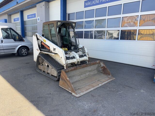 Kompaktni utovarivač Bobcat T140
Bobcat T140