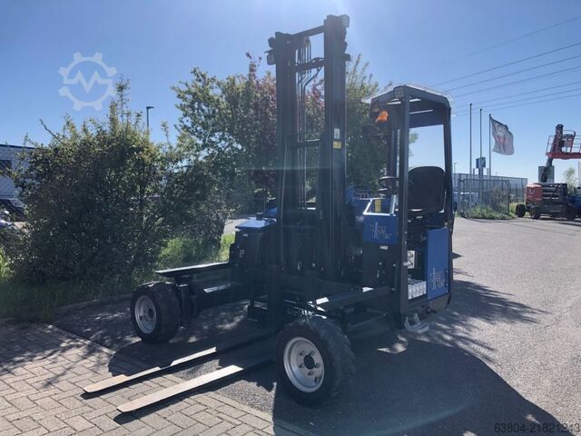Viljuškar montiran na kamionu
Terberg TKL-M-3x3-4W