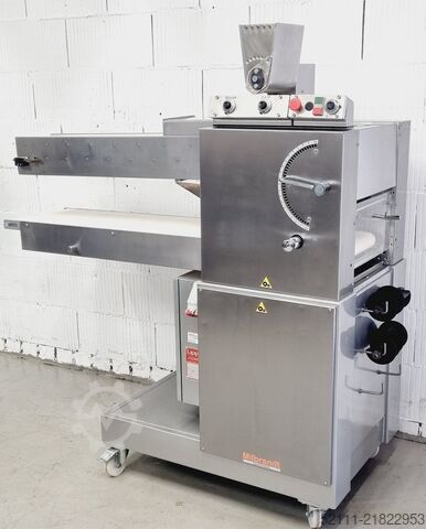 Mašina za pravljenje rolni
Lippelt mini Rustica
