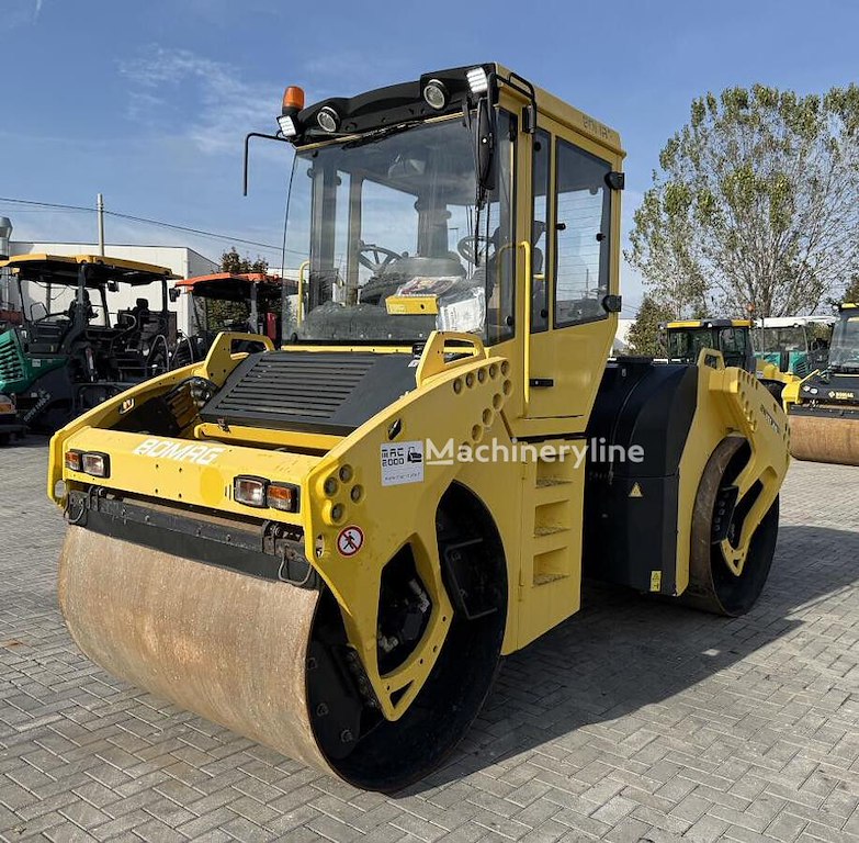 BOMAG BW 151 AD-4 valjak za asfalt
