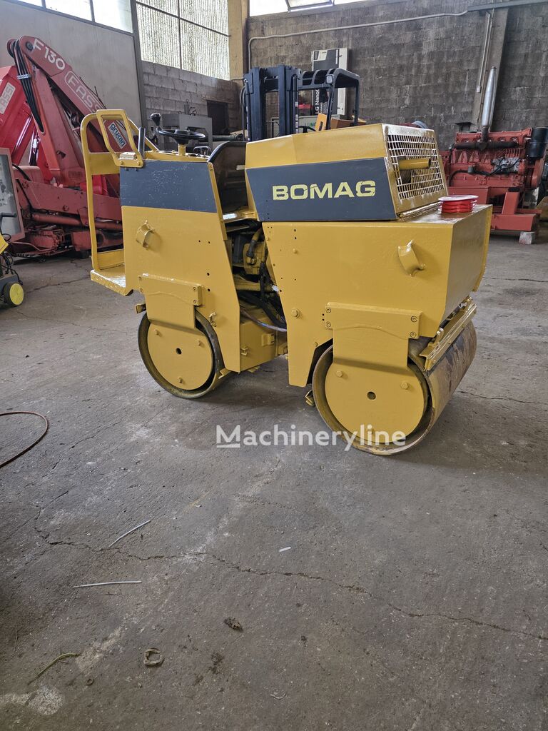BOMAG BW 75 valjak za asfalt