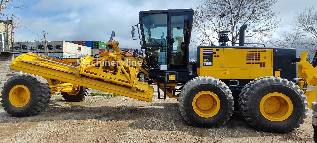 Novi Komatsu GD755-5R grejder