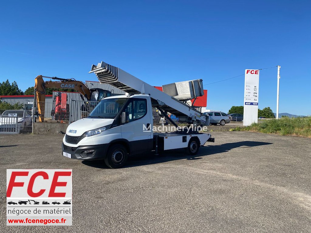 IVECO DAILY 35S140 2.3D/140-BOCKER auto dizalica s korpom nakon udesa
