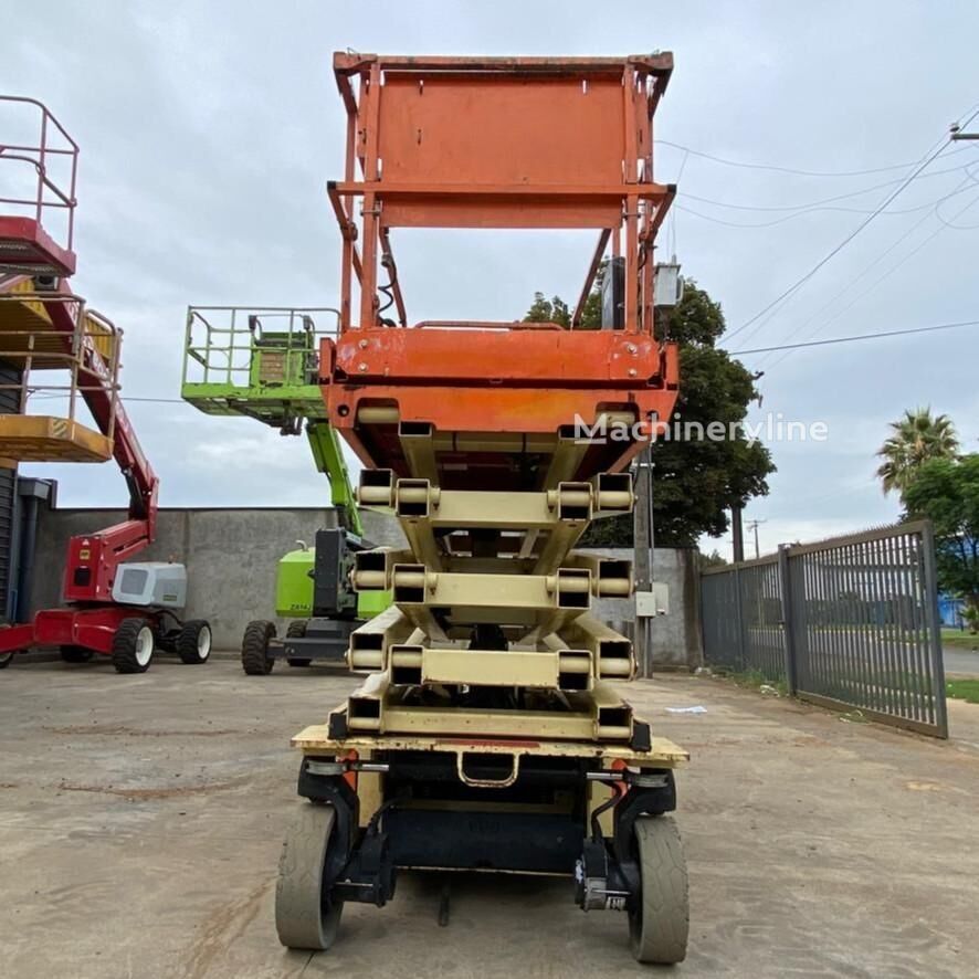 JLG 2646ES makazasta platforma