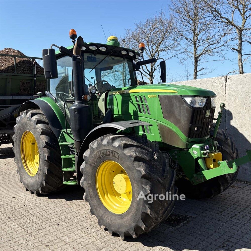 Prodaje se John Deere 6215R traktor točkaš na aukciji