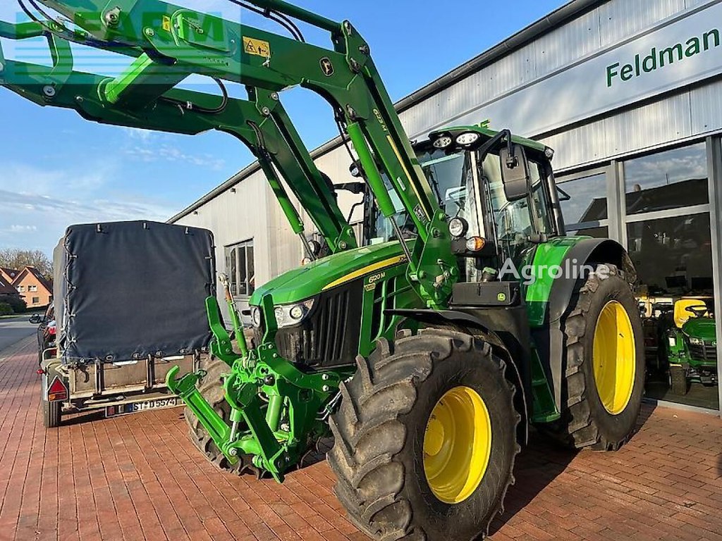 John Deere 6120m traktor točkaš