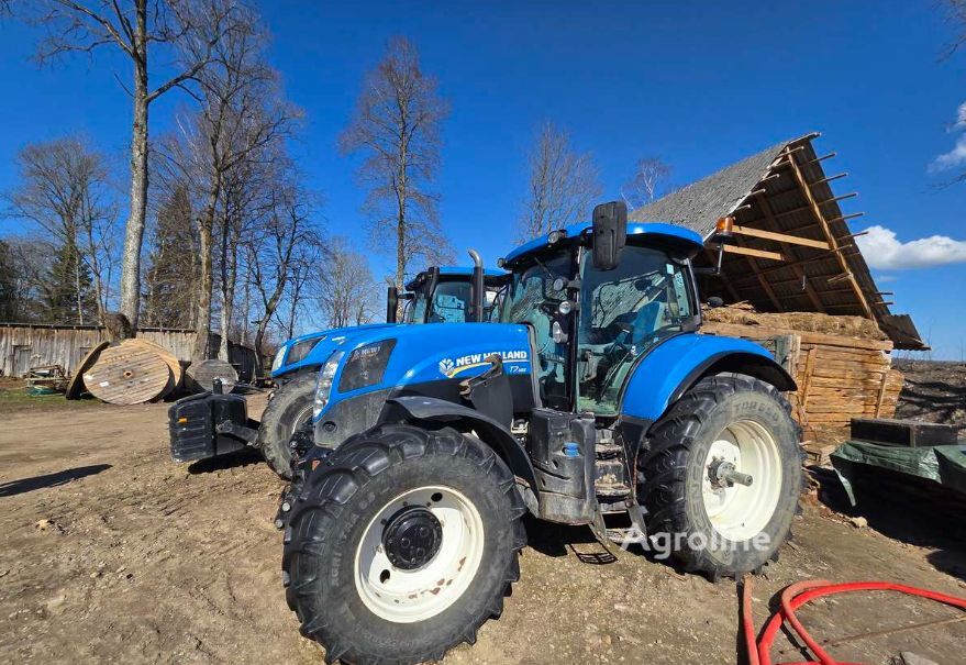 New Holland T7.315 traktor točkaš