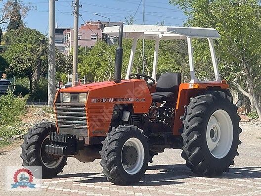 Universal 533 traktor točkaš